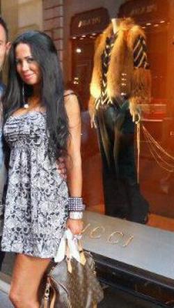 Waima Vitullo, candidata hot che sogna Berlusconi - Foto Tgcom24