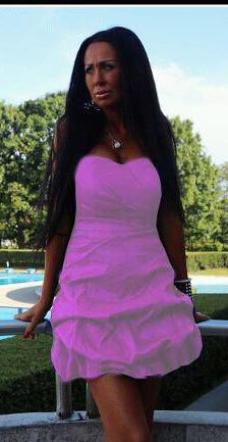 Waima Vitullo, candidata hot che sogna Berlusconi - Foto Tgcom24