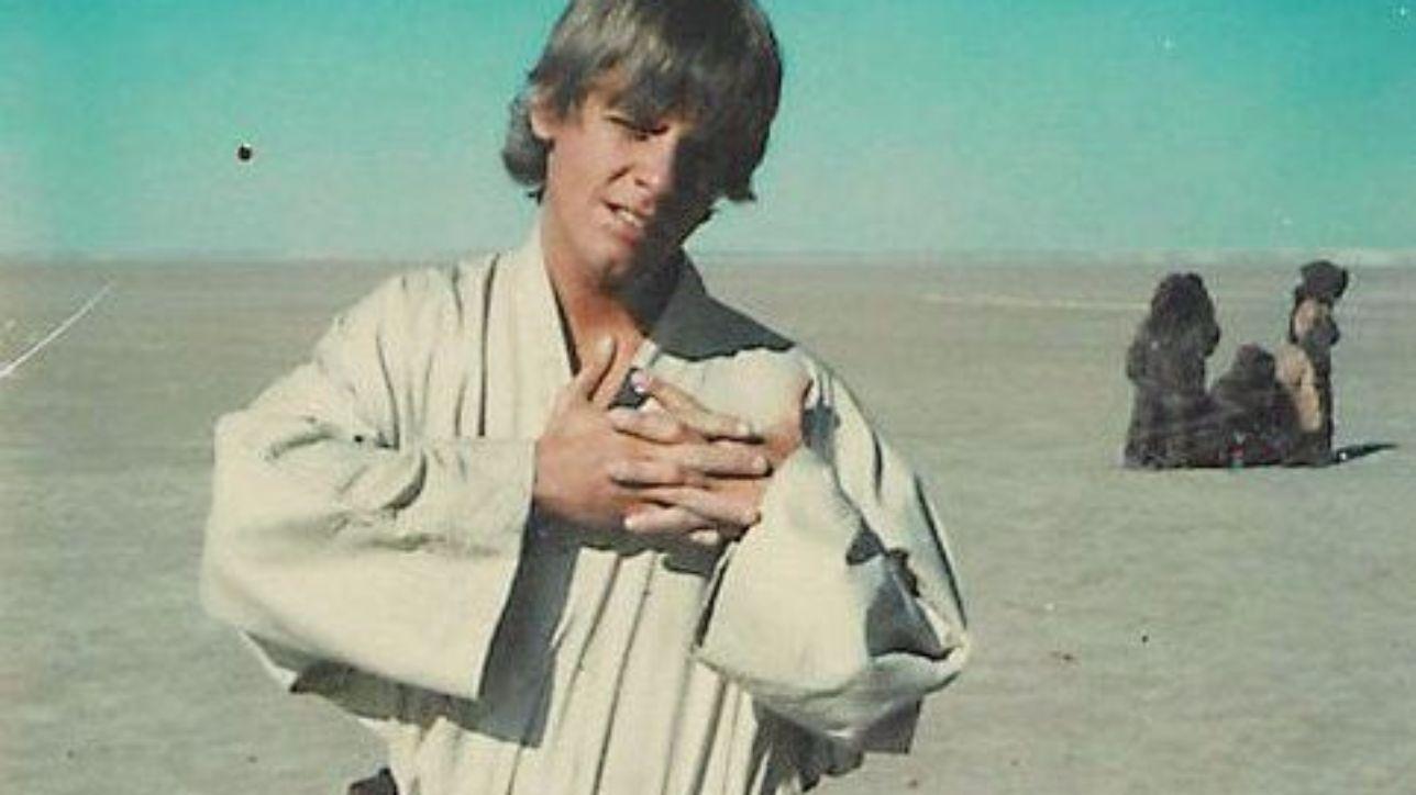 Star Wars, Mark Hamill posta il primo scatto inedito di Luke Skywalker ...