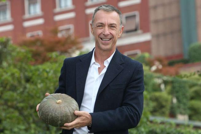 Linus disperato, terribile incidente domestico per il figlio Michele